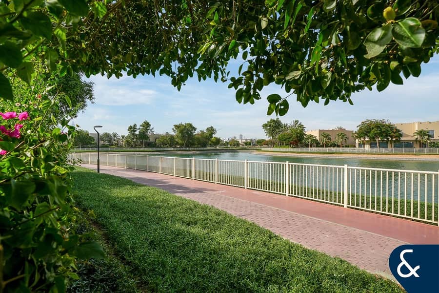 5 Beds | Fully Upgraded | Lake View | 5 Beds | Bayut.com