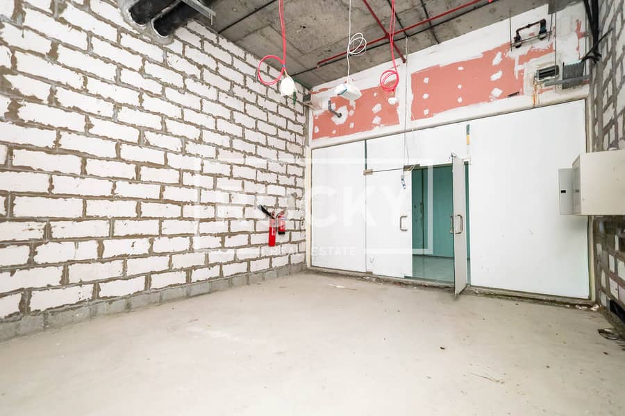 Vacant | Exclusive | DIP1 Retail | Bayut.com