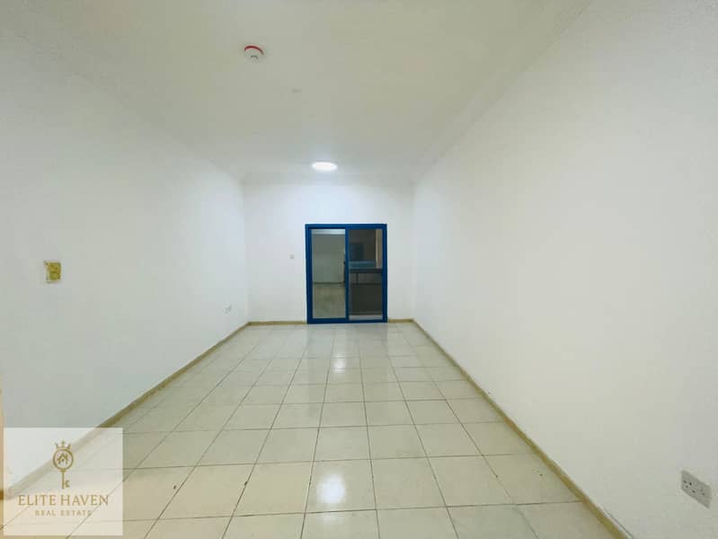 Cheap price 35k 2washroom balcony | Bayut.com