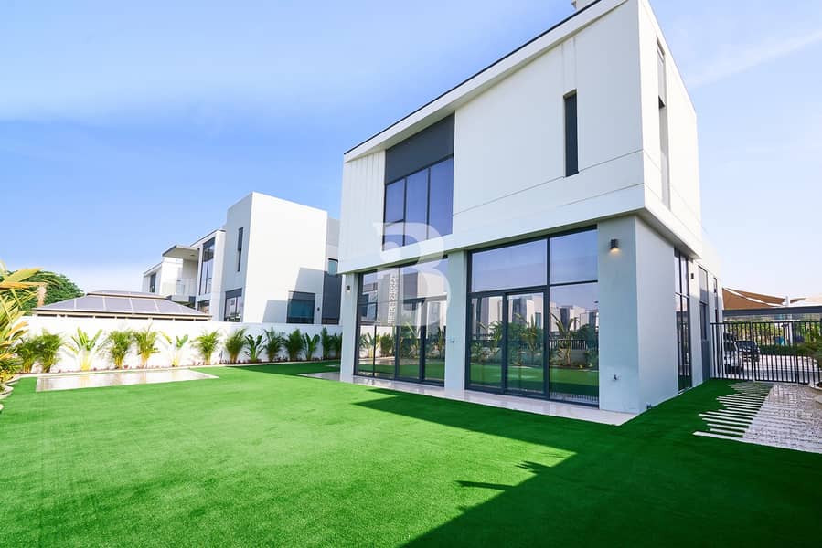 Large Plot|Corner|Walk to the Pool|Type A | Bayut.com