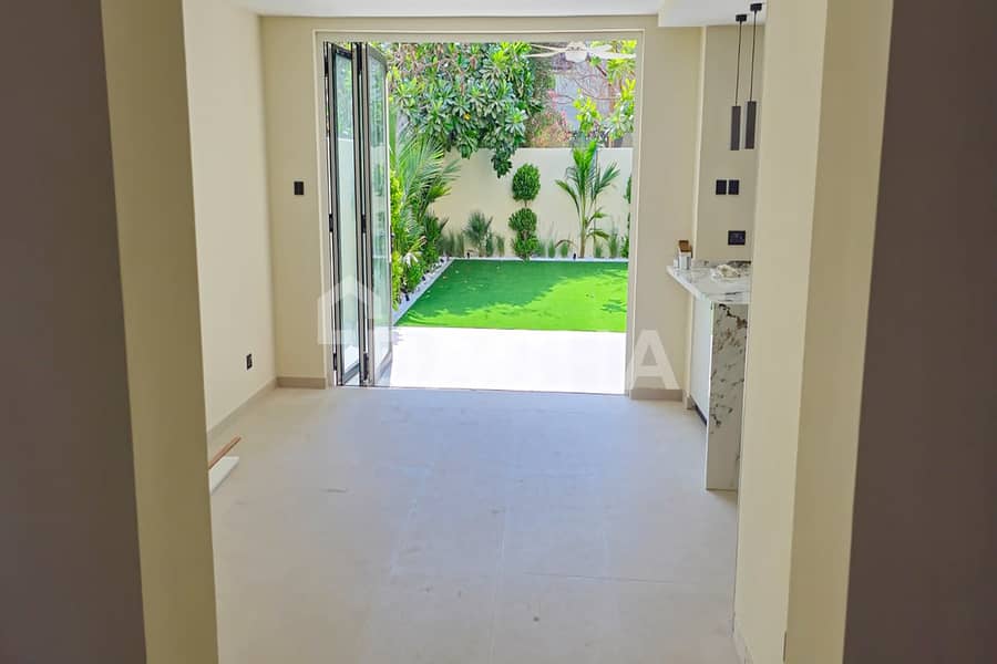 Upgraded | Landscaped | Premium Finishes | Vastu | Bayut.com