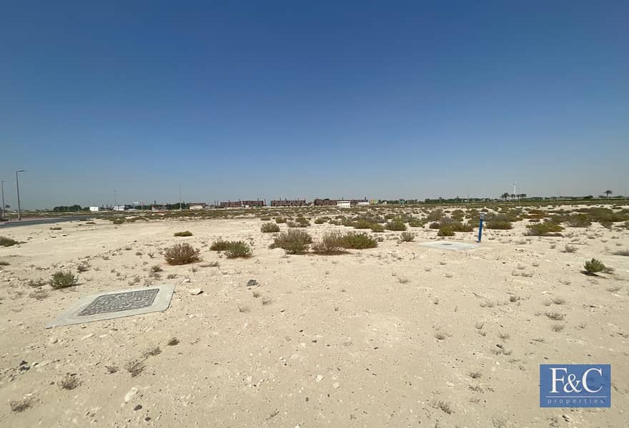 PA-12 | Single row | Easy access | Bayut.com