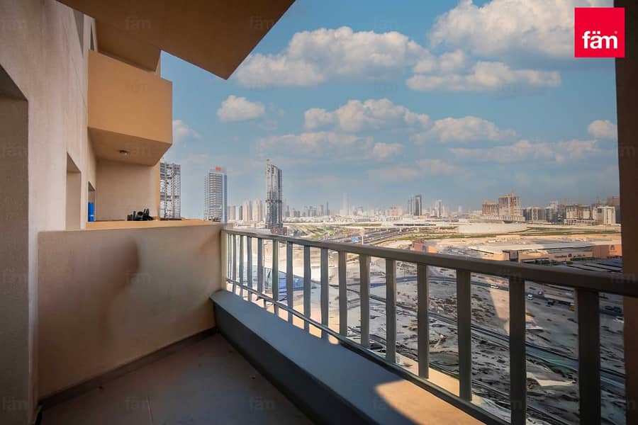Skyline Balcony | Open Views | Huge Layout | Bayut.com