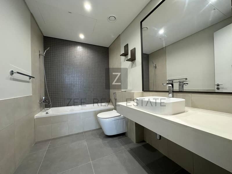 Modern 1BR in Wasl1 | Rooftop Pool, Gym & Sky Track | Vacant Soon ...