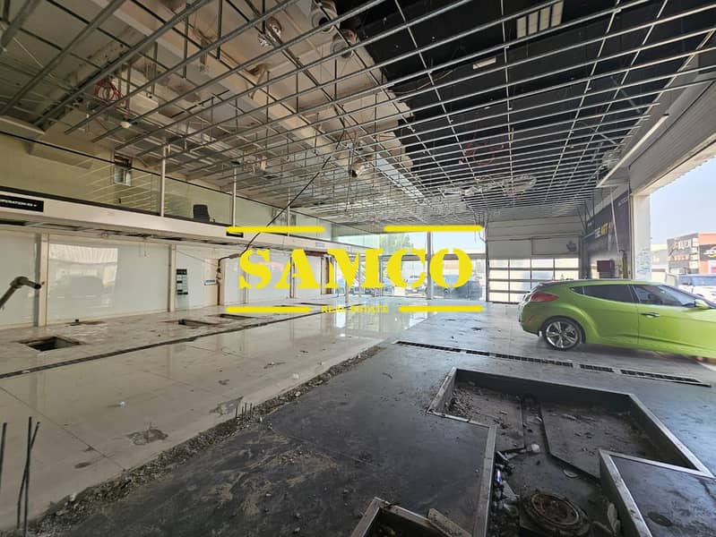 Showroom Warehouse in Al Quoz for Rent | Prime Location & Best Price ...