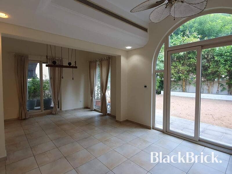 Spacious 5BR Villa | Prime Location Near Parks | Bayut.com