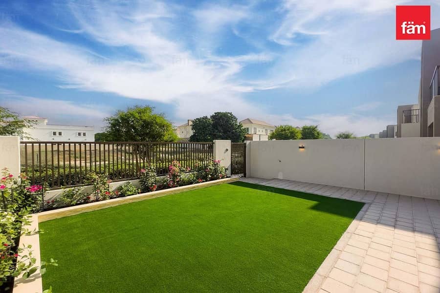 For Rent/Single Row /3 Bedroom Townhouse | Bayut.com