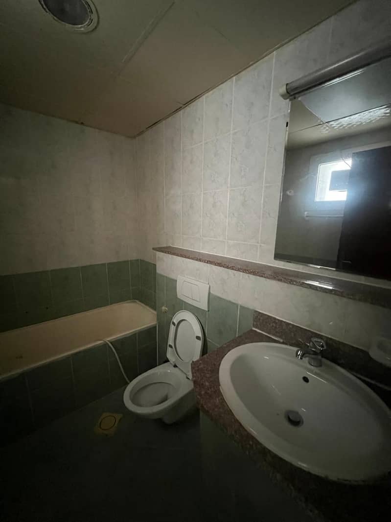 "One-bedroom apartment with a living room in Al Qasimia, Al Mahatta ...