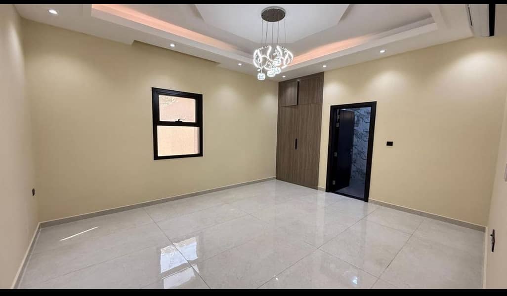 A large setback in front of the villa for cars, a spacious yard inside ...