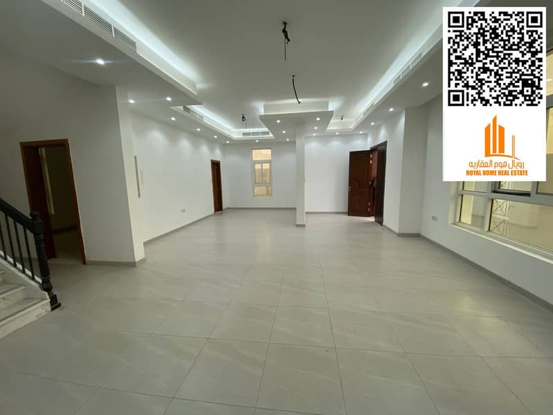 A luxurious and distinctive villa - finished with world-class ...