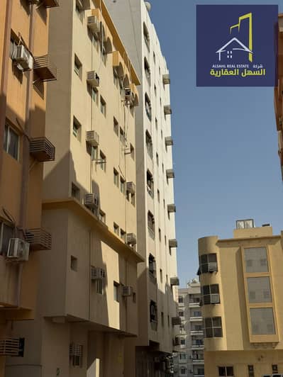 Building for sale in Al Butinah area | Bayut.com