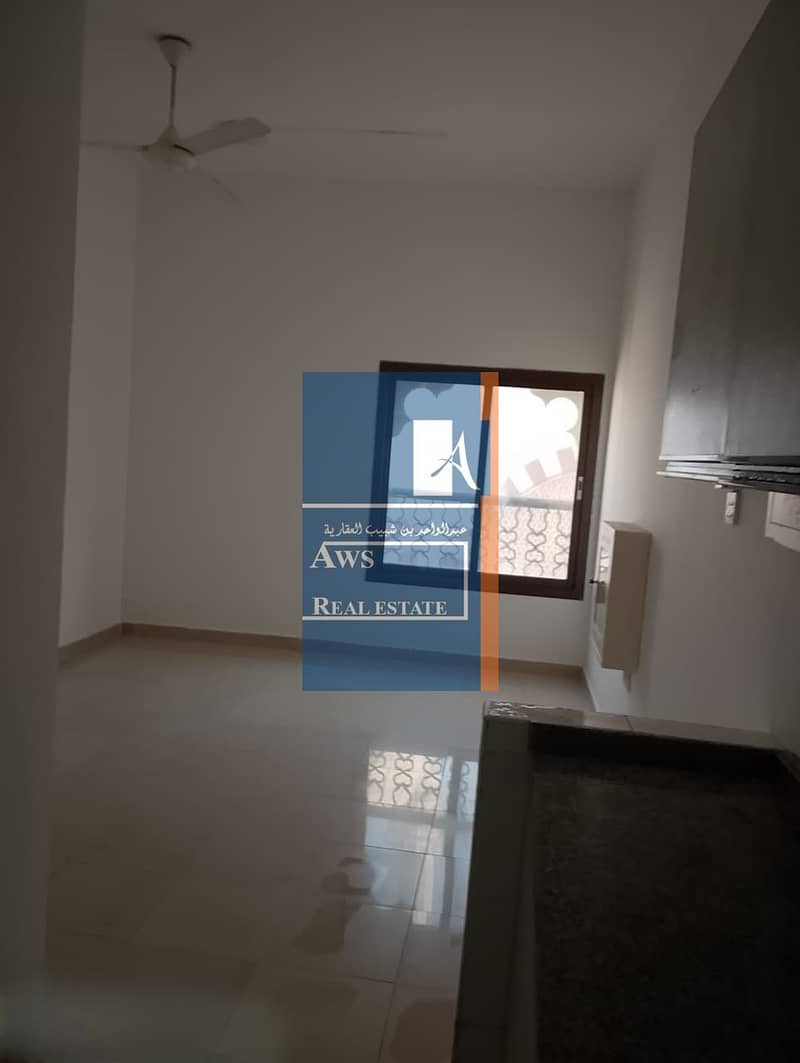 Office Space at Prime Business Hub, Close to Essential Needs | Bayut.com