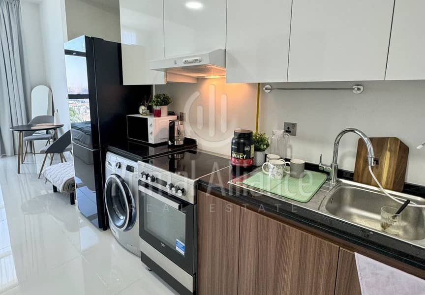 Fully Furnished | Great View | Mid Floor | Bayut.com