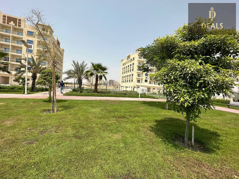 LUXURIOUS APARTMENT/FREEHOLD/INSTALLMENT/HIGH ROI/HANDOVER DECEMBER ...