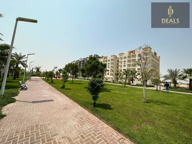 LUXURIOUS APARTMENT/FREEHOLD/INSTALLMENT/HIGH ROI/HANDOVER DECEMBER ...