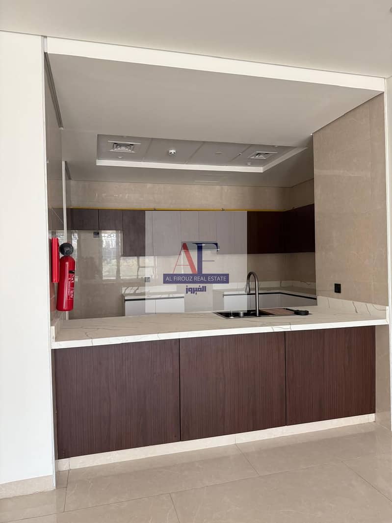 PREMIUM 3 BHK | PRIME LOCATION | SPACIOUS UNIT | Bayut.com