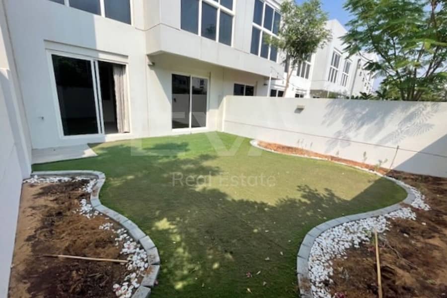 Opposite Park | Big Garden | Well Maintained | Bayut.com