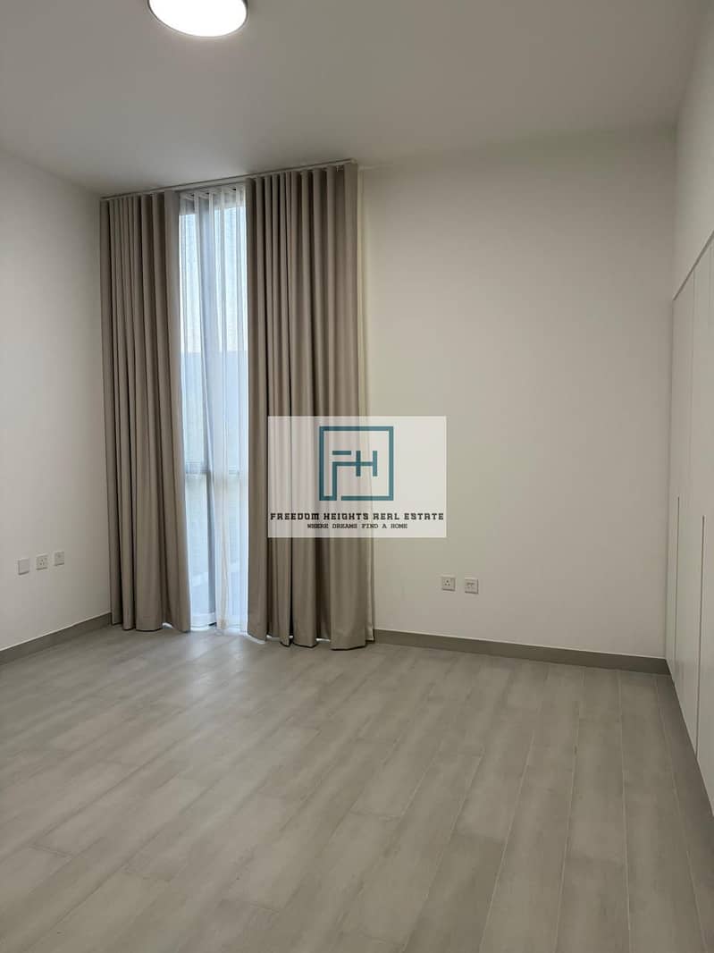 4BED SEMI-DETACHED VILLA WITH BEAUTIFUL LANDSCAPE WORK | Bayut.com