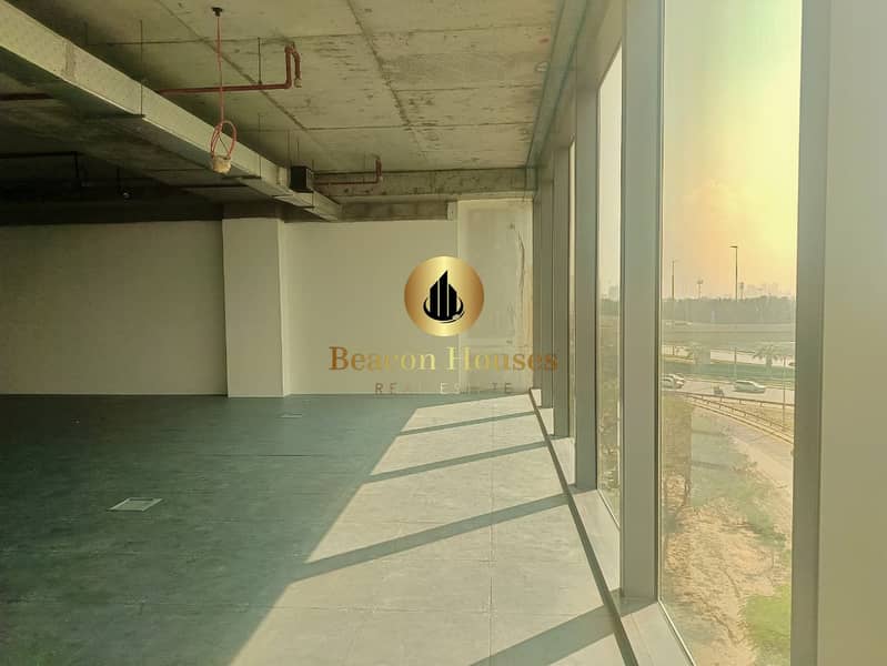Brand New | Dubai Skyline View | Multiple Cheques | Bayut.com