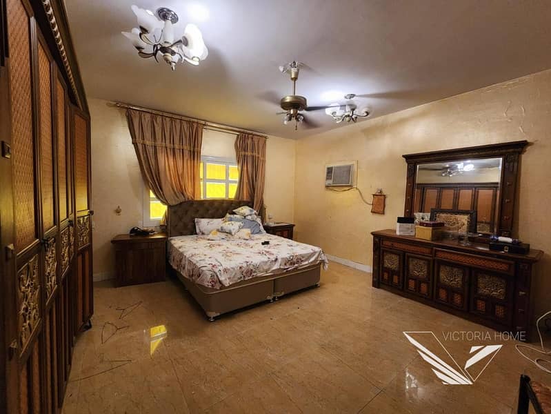 Lahwish 5bhk Villa Majlis Hall Near Park 100k | Bayut.com