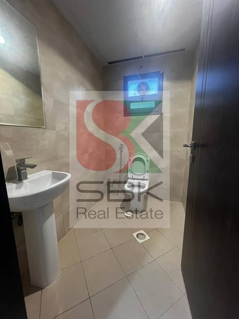 Spacious Commercial Area Available in Al Jurf Industrial 3, Ajman ...