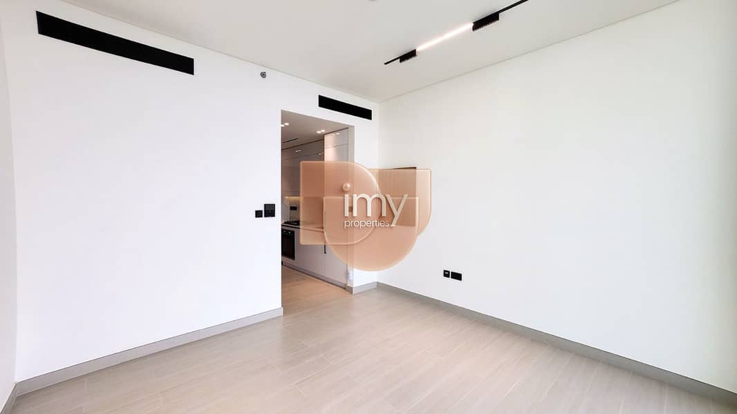 Spacious Studio Apartment | Ready to Move In | Bayut.com