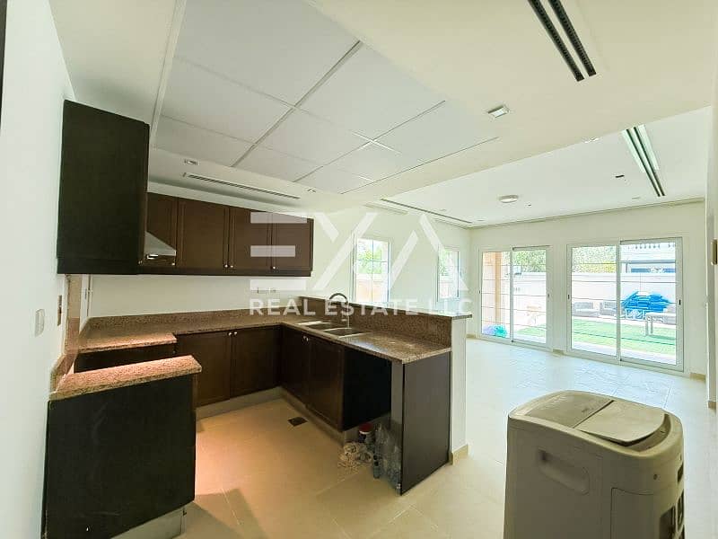 Corner Villa I Large Plot I Ready to Move In | Bayut.com