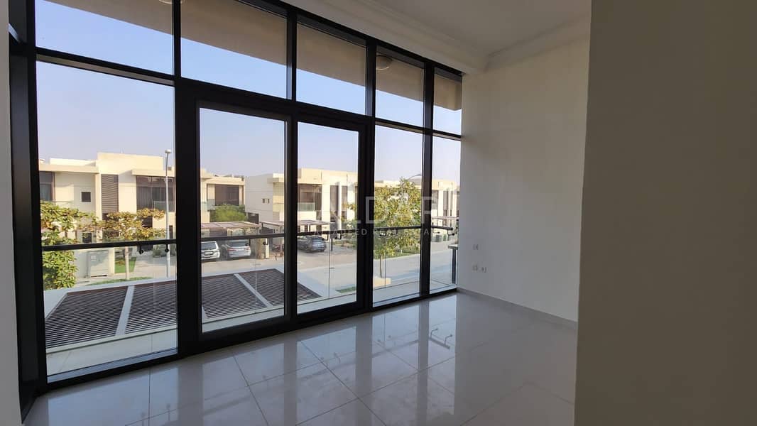 Prime Location | Maid Room | Bright And Spacious | Bayut.com