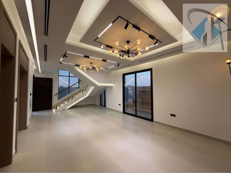 For sale in Al Yasmin, a very excellent design, five master bedrooms, a ...