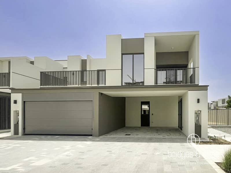 CORNER | BACK TO BACK UNIT | LANDSCAPING OPTION | Bayut.com