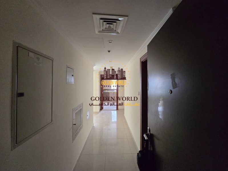 3BR hall with parking in Al Taawun, Sharjah. Strategic Dubai-exit ...