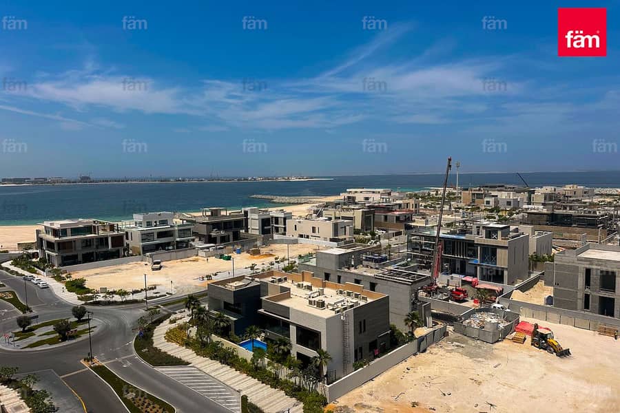 Multiple Options Available | La Mer Top Performer | Bayut.com