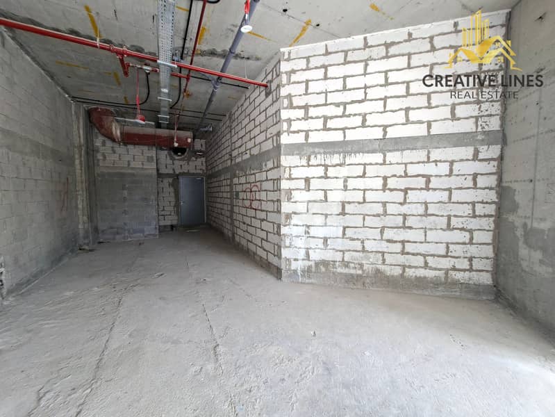 High Footfall !! Prime Location !! Boulevard View | Bayut.com