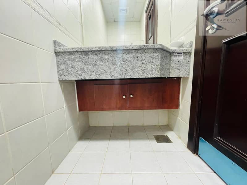 Exclusive Offer | Splendid Layout | Parking | Prime Location | Bayut.com