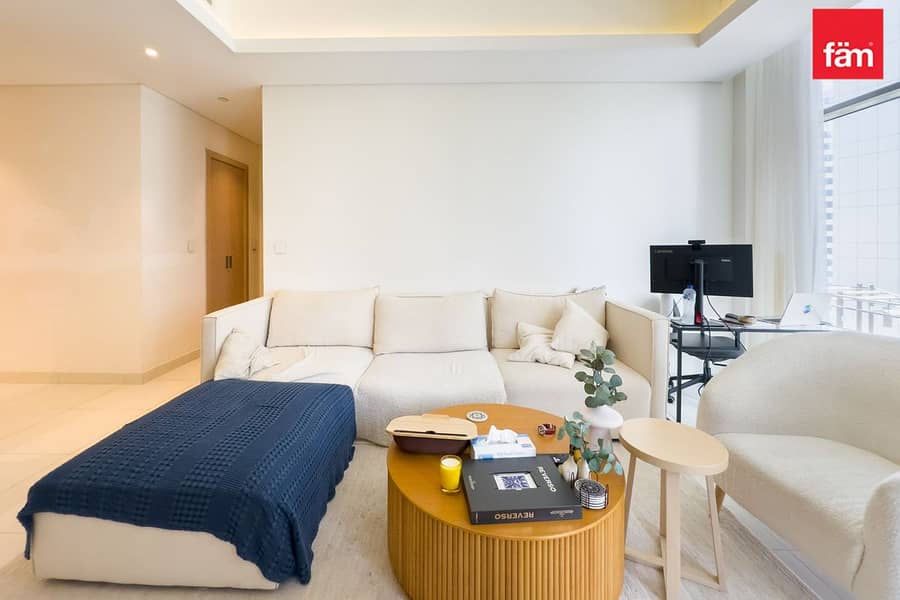 Spacious One Bedroom plus Study | Great Location | Bayut.com