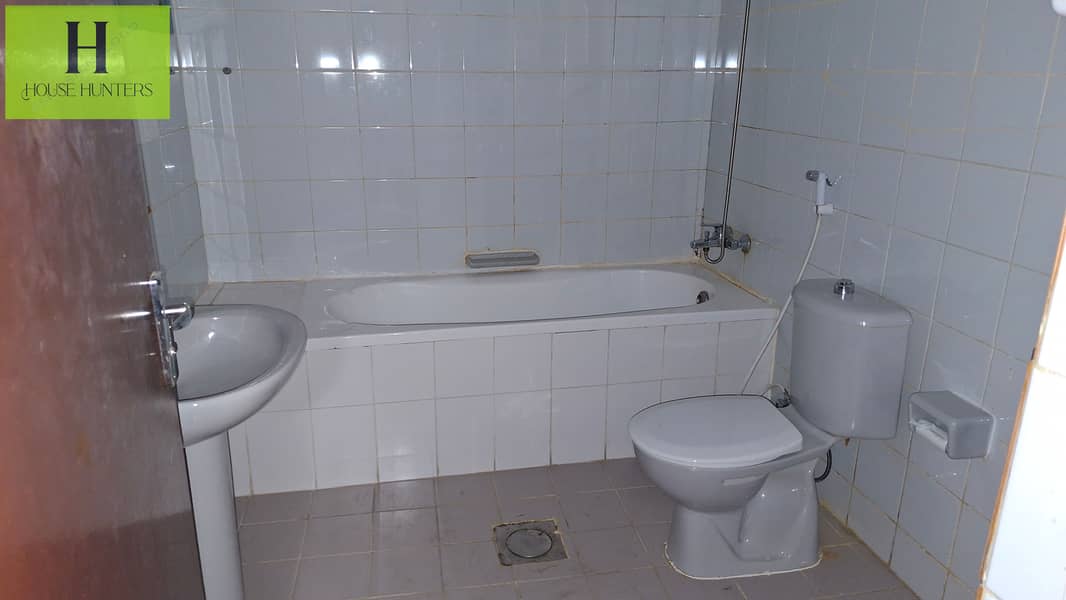 3BR/ Split Ac/ Balcony And Sew View | Bayut.com