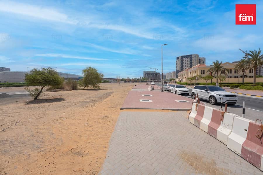 PRIME LIWAN PLOTS FOR SALE | BUILD 2 UNITS | Bayut.com