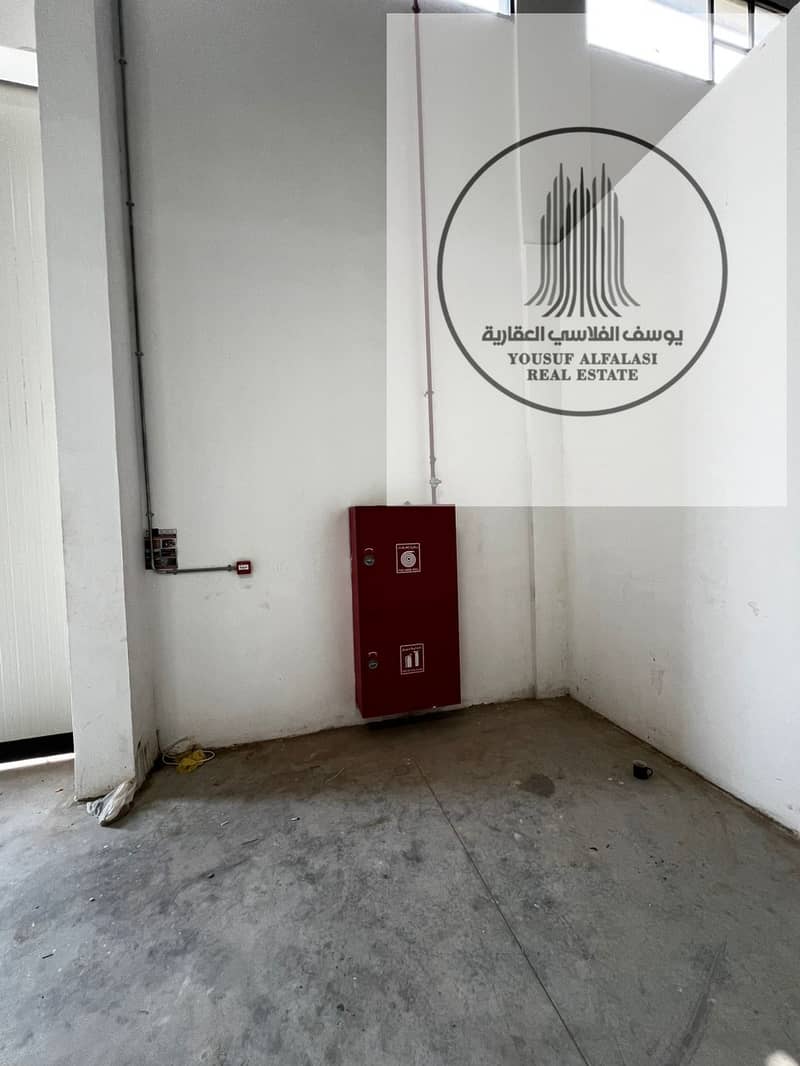 Large industrial warehouse for rent, 5000 sq ft, 150 kW electricity ...