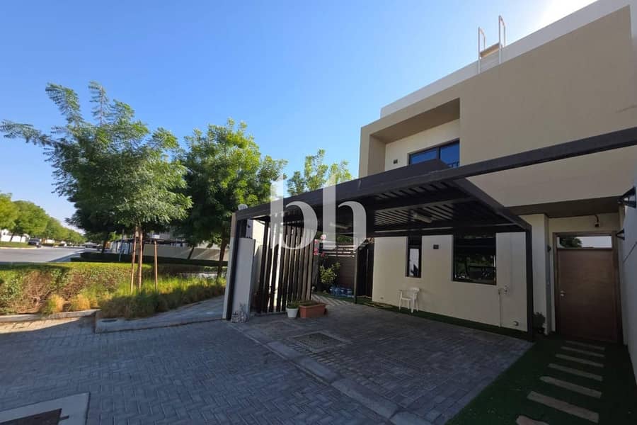 Corner 3BR | Landscaped Garden| Vacant on Transfer | Bayut.com