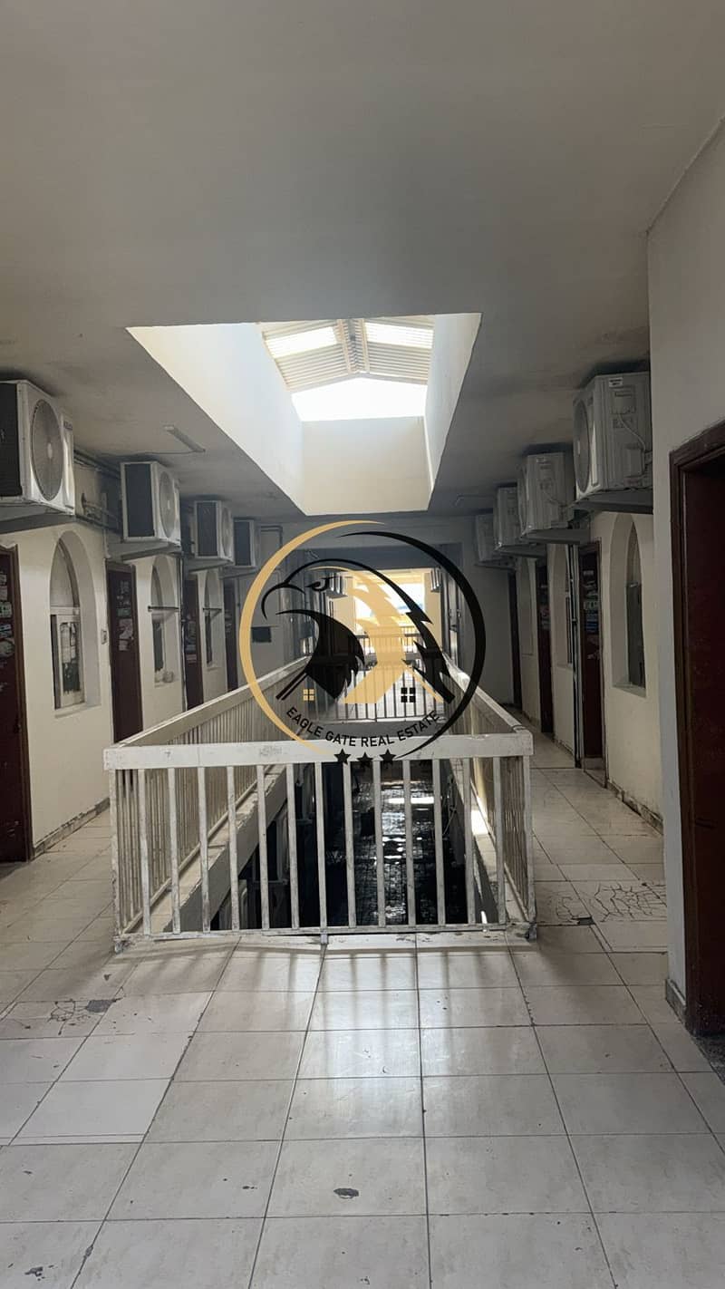 90 Rooms Building Labour Camp With 10 People Capacity Very Well ...