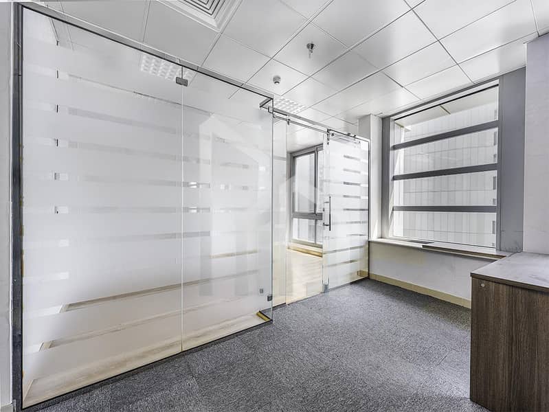 Fitted with Partitions | Wet Pantry | High Floor | Bayut.com