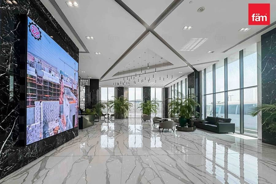 Spacious Luxurious Office In Executive Building | Bayut.com
