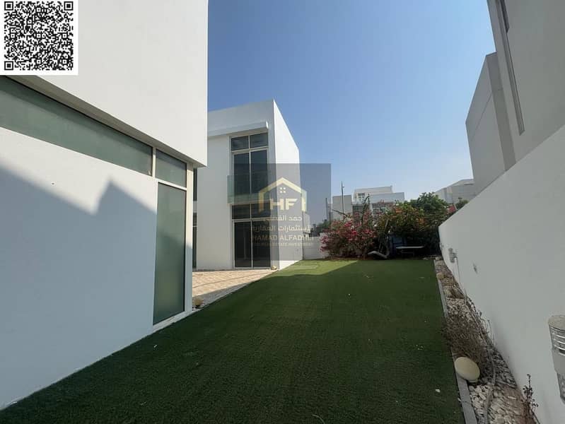 Villa for sale in Al Zorah area, surrounded by stunning natural scenery ...