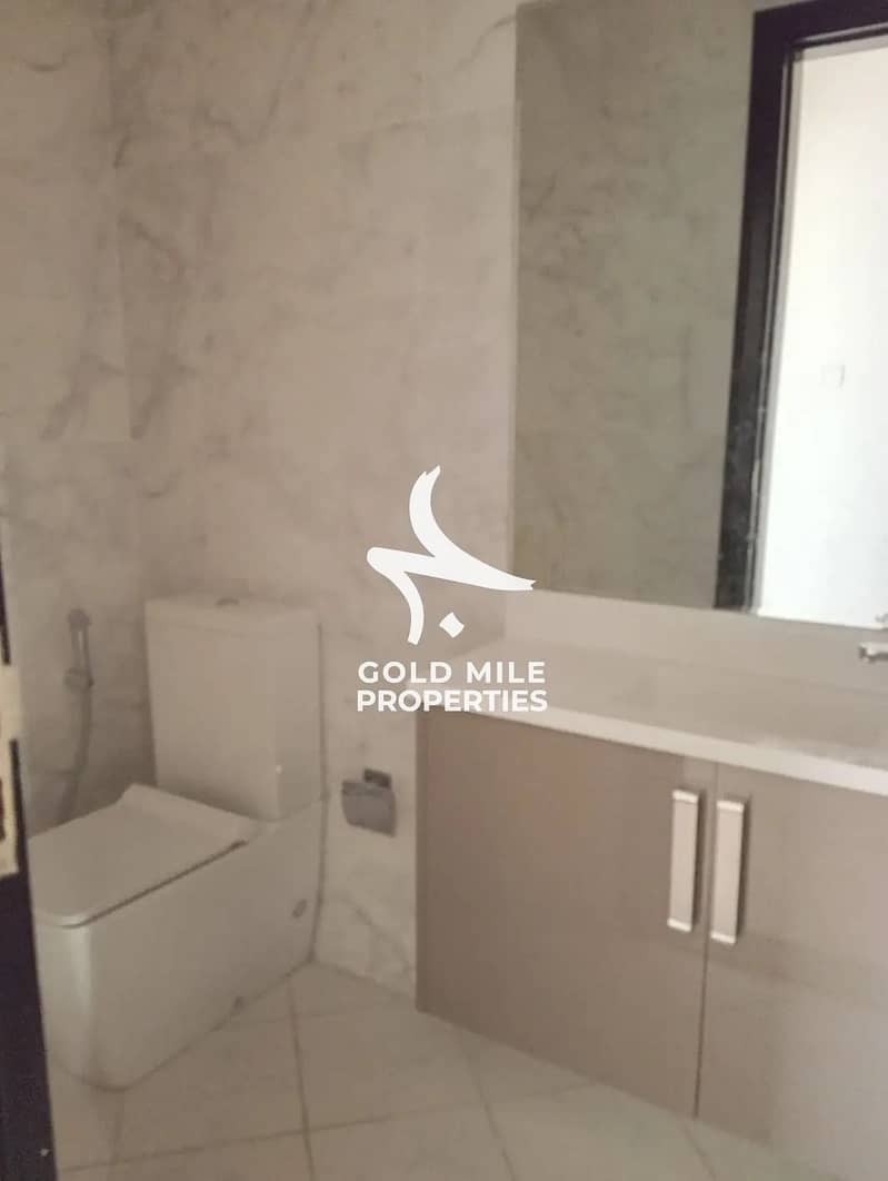 DUPLEX UNIT | ELEGANT 3 BHK | SPACIOUS BUG LAYOUT | FAMILY BUILDING ...