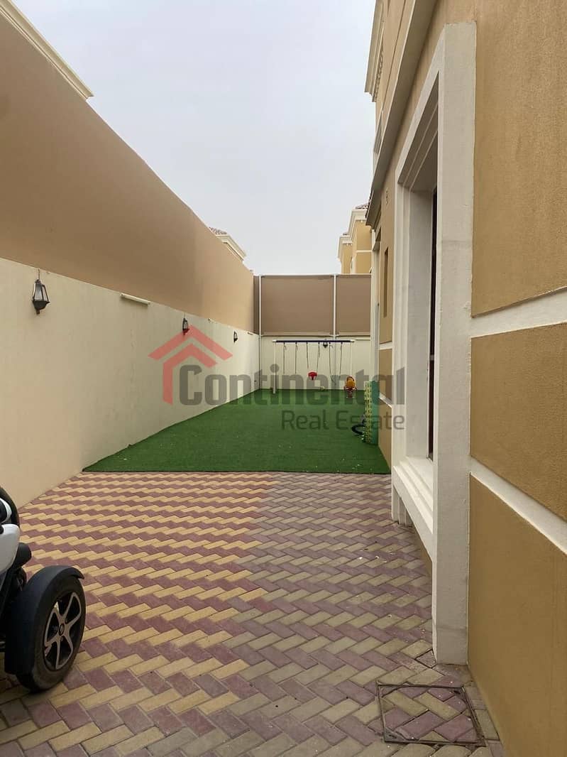 Luxury Villa for Sale in Hoshi – Prime Location Near the Bridge | Bayut.com