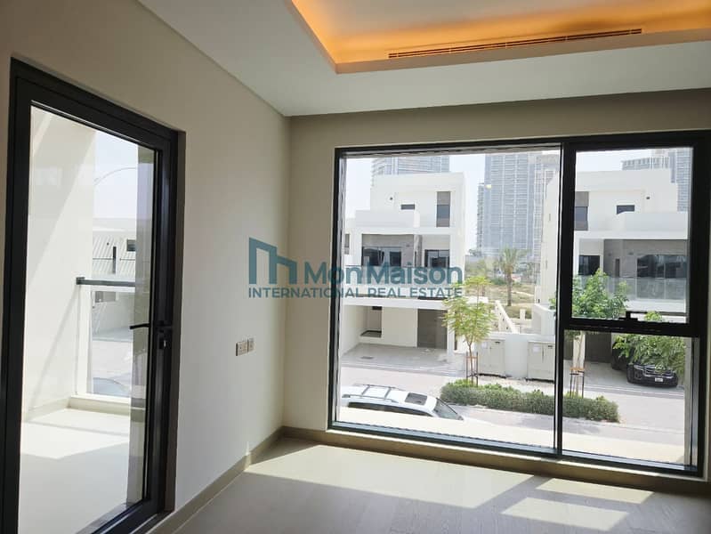 Brand New | Vacant | Golf Course Community | Bayut.com