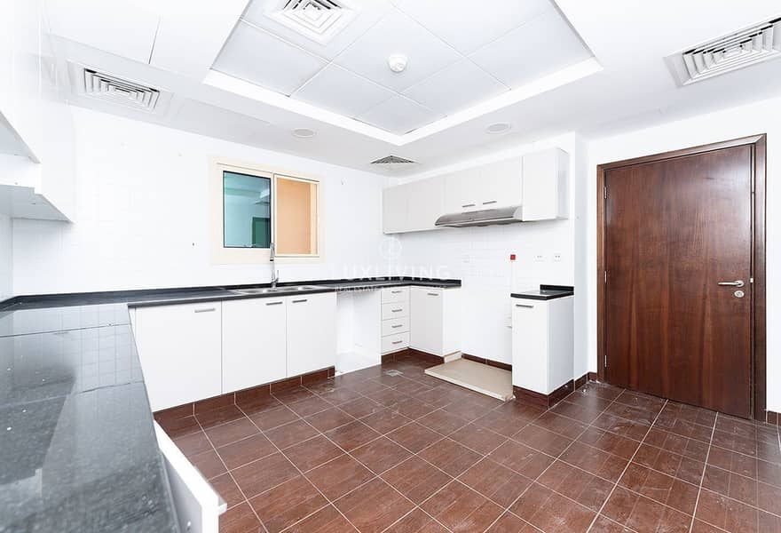 Spacious 3BR+ Maid | Good Location| Ready to Move | Bayut.com