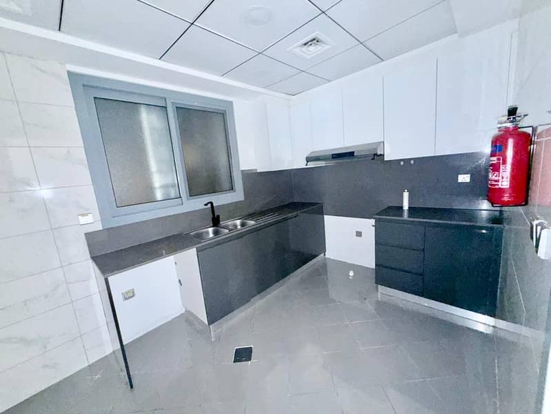 Parts Seaview with balcony wardrobe, two master room gym and pool ...