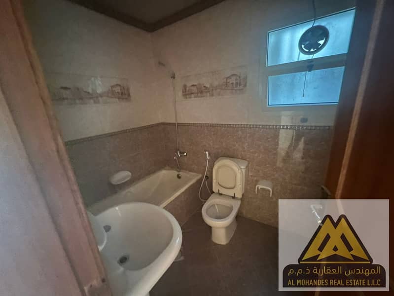 Master Bedroom | Central Air Conditioning | Spacious Layout | Stunning ...