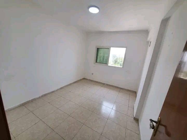 Lowest price with a direct sea view, excellent location, first ...